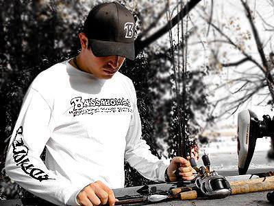 Bassaholics Reviewed